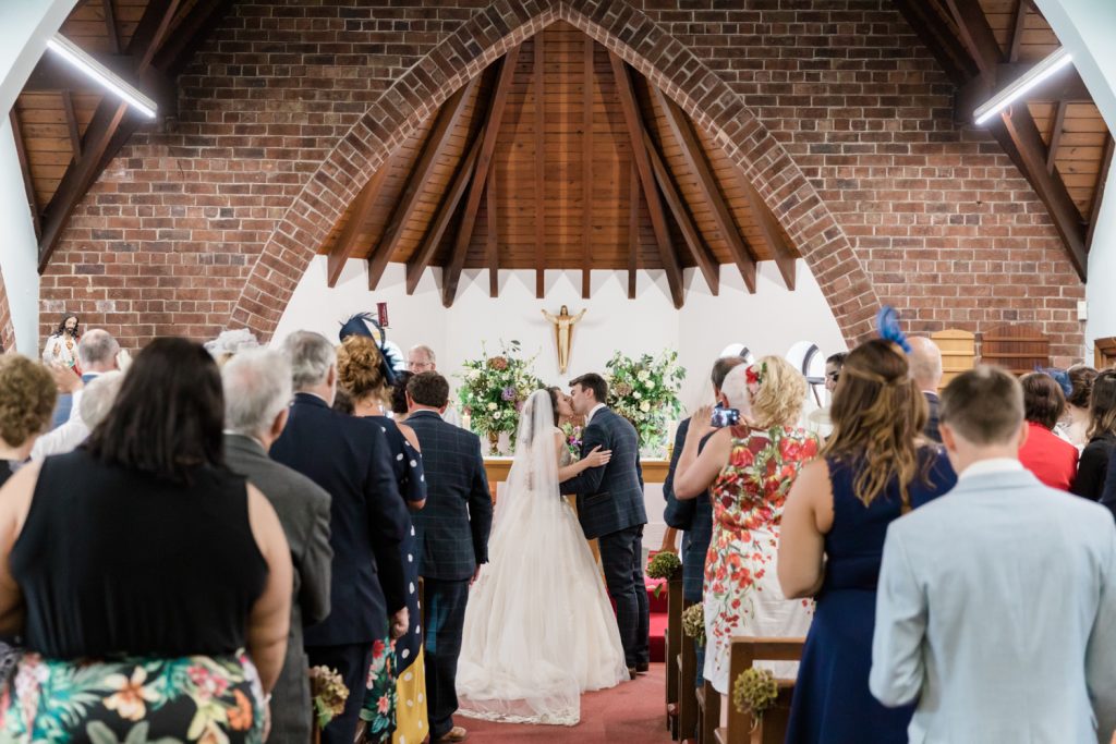 HANNAH & MYLES | FISHLAKE MILL WEDDING