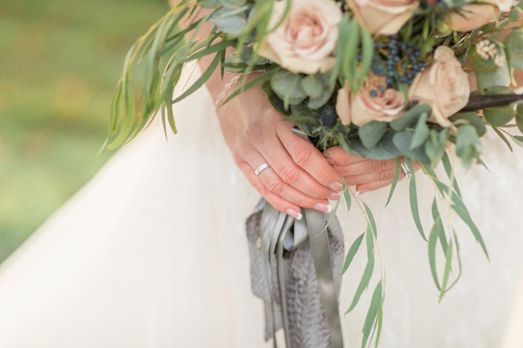 Lara_Frost_Photography_The_Star_Inn_wedding-1042 - Lara