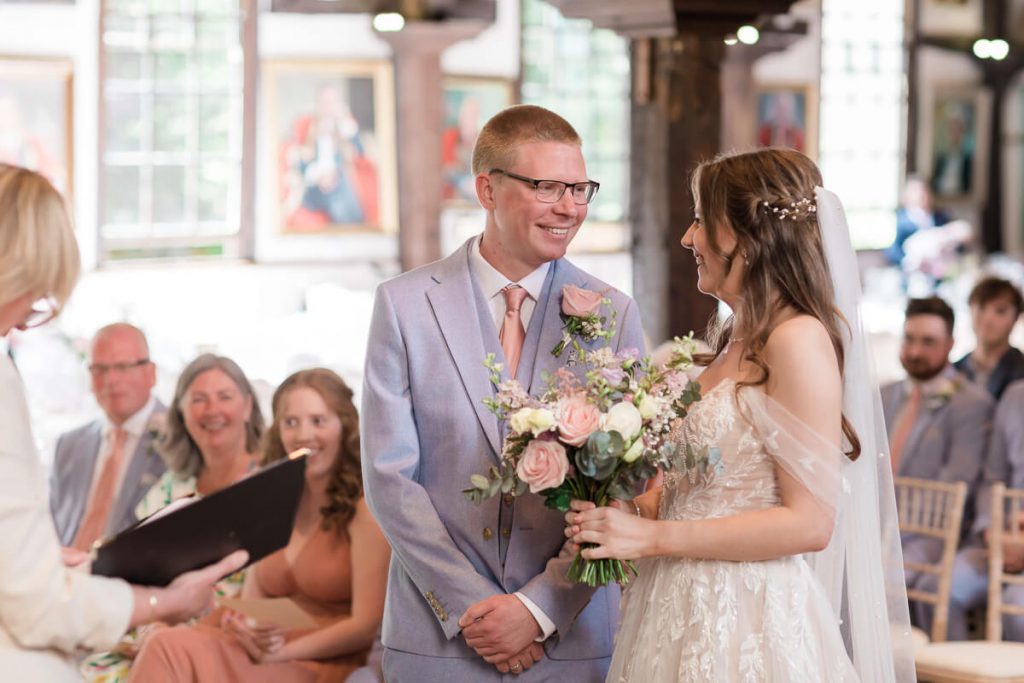 THE MERCHANT ADVENTURERS HALL WEDDING | YORK - Lara